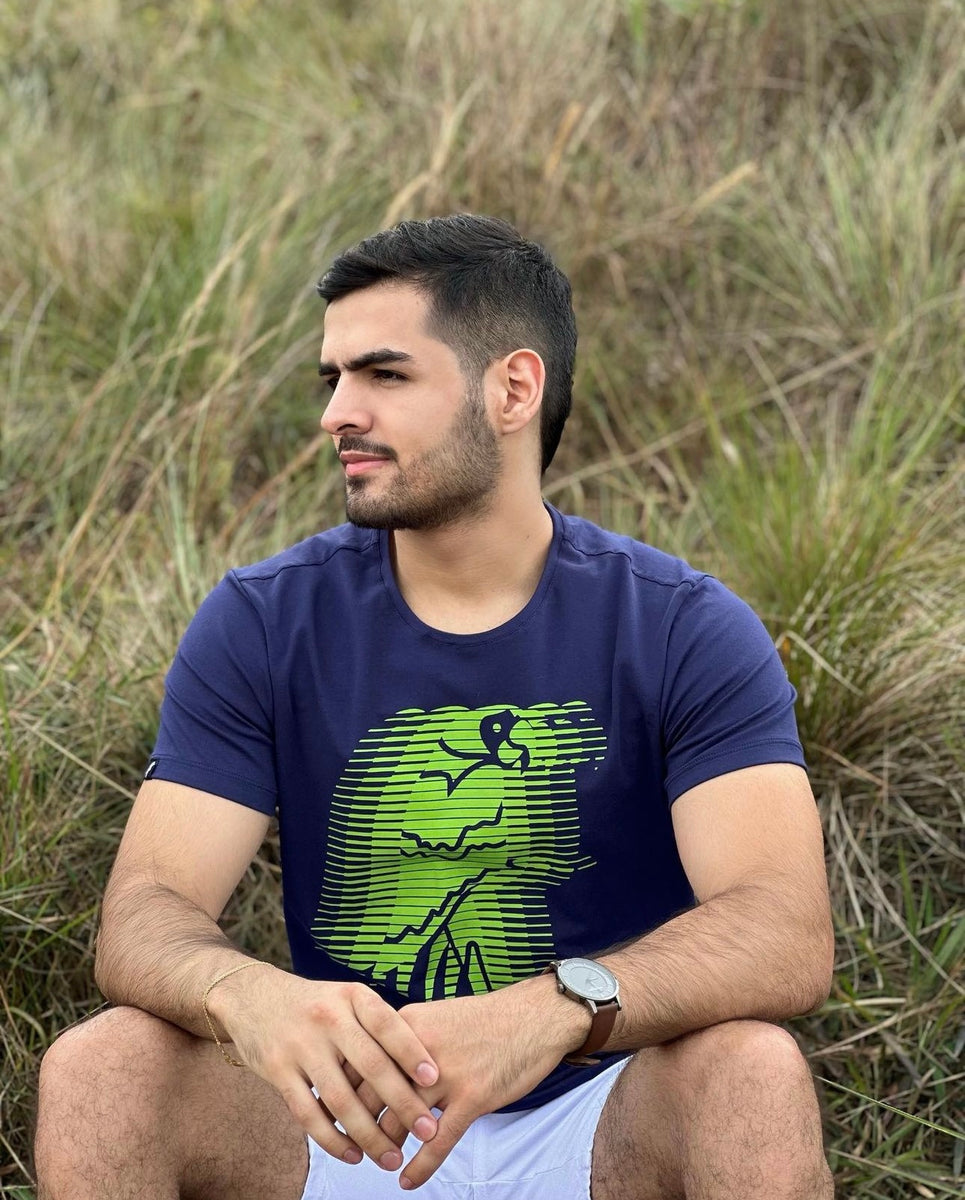 Azul Basic Graphic Tee – Loro